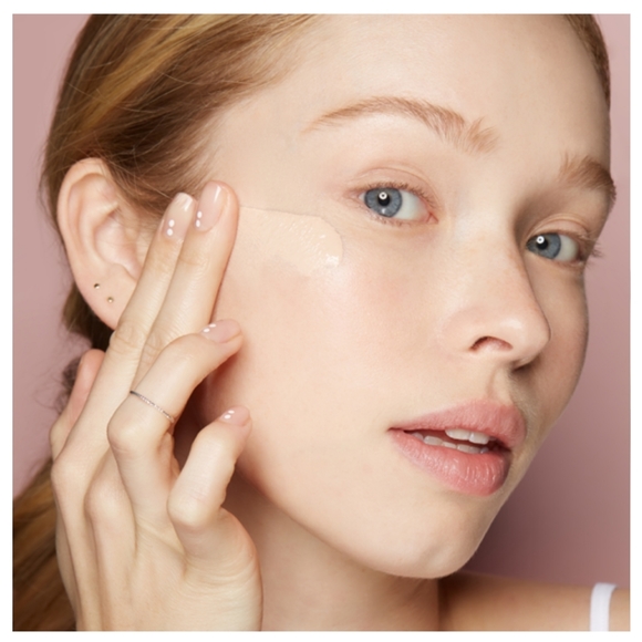 Almay | Makeup | Almay Tlc 6 Hr Makeup In 26 Sand | Poshmark